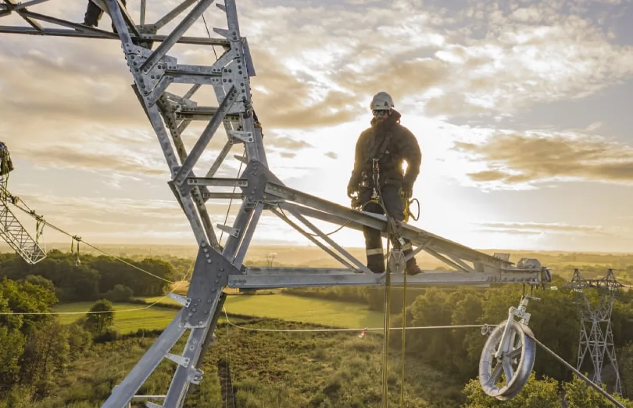 Comprendre et piloter l’électrification d’ici 2035 : Les conditions ...